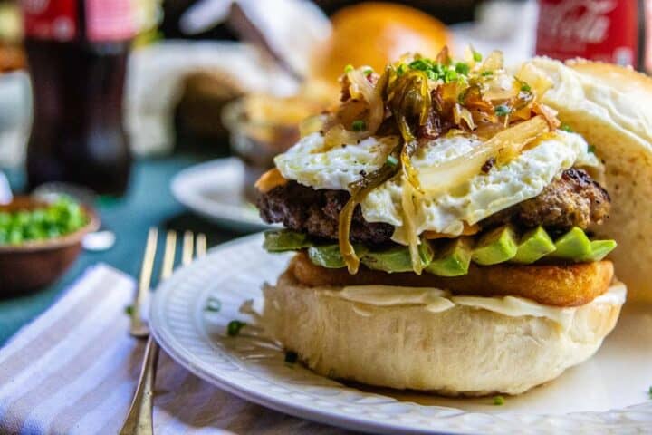 The Ultimate Breakfast Burger Recipe With The Best Bacon Jam ...
